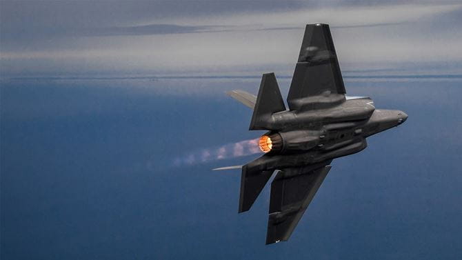 F-35 Power and Thermal Management System | Collins Aerospace