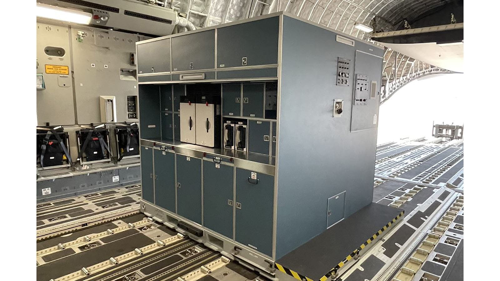 News | Collins Aerospace and Knight Aerospace deliver next generation ...