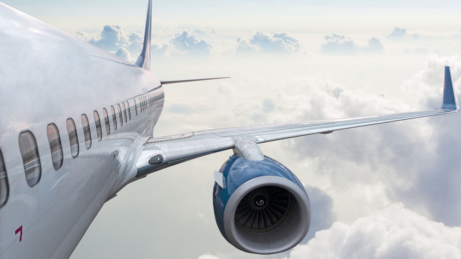 Electronic Engine Controllers FADEC | Collins Aerospace