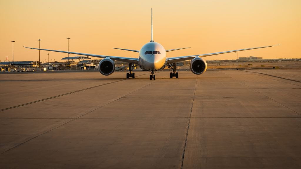 Commercial Aviation | Collins Aerospace