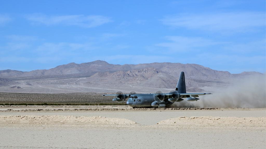 Deployable Air Traffic Control Automation and Comms System | Collins Aerospace