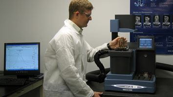 Engineering & Lab Capabilities | Collins Aerospace