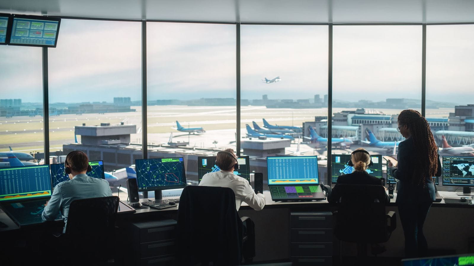 Air Traffic Management | Collins Aerospace
