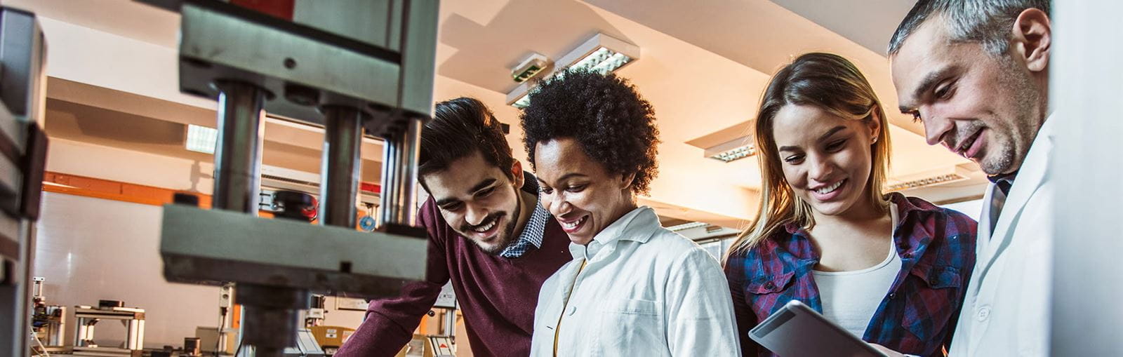 Careers with Applied Research & Technology | Collins Aerospace