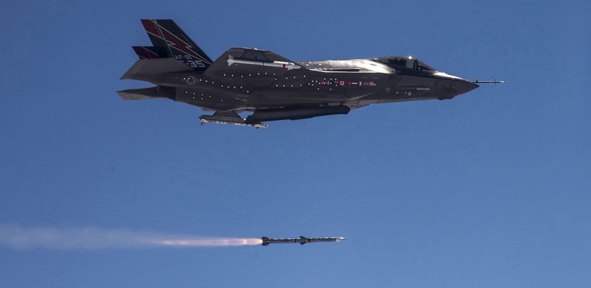 AMRAAM Missile | Raytheon Saudi Arabia
