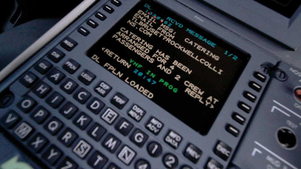 Flight Deck Services | Collins Aerospace