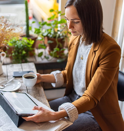 News | U.S. Marine Corps General Visits Pratt & Whitney, Says F-35 is ...